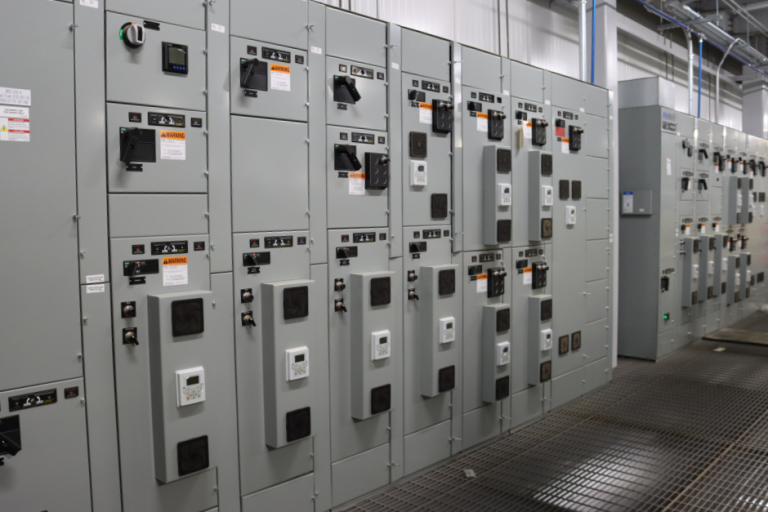 H&W Electrical Contractor | Commercial and Industrial | SC
